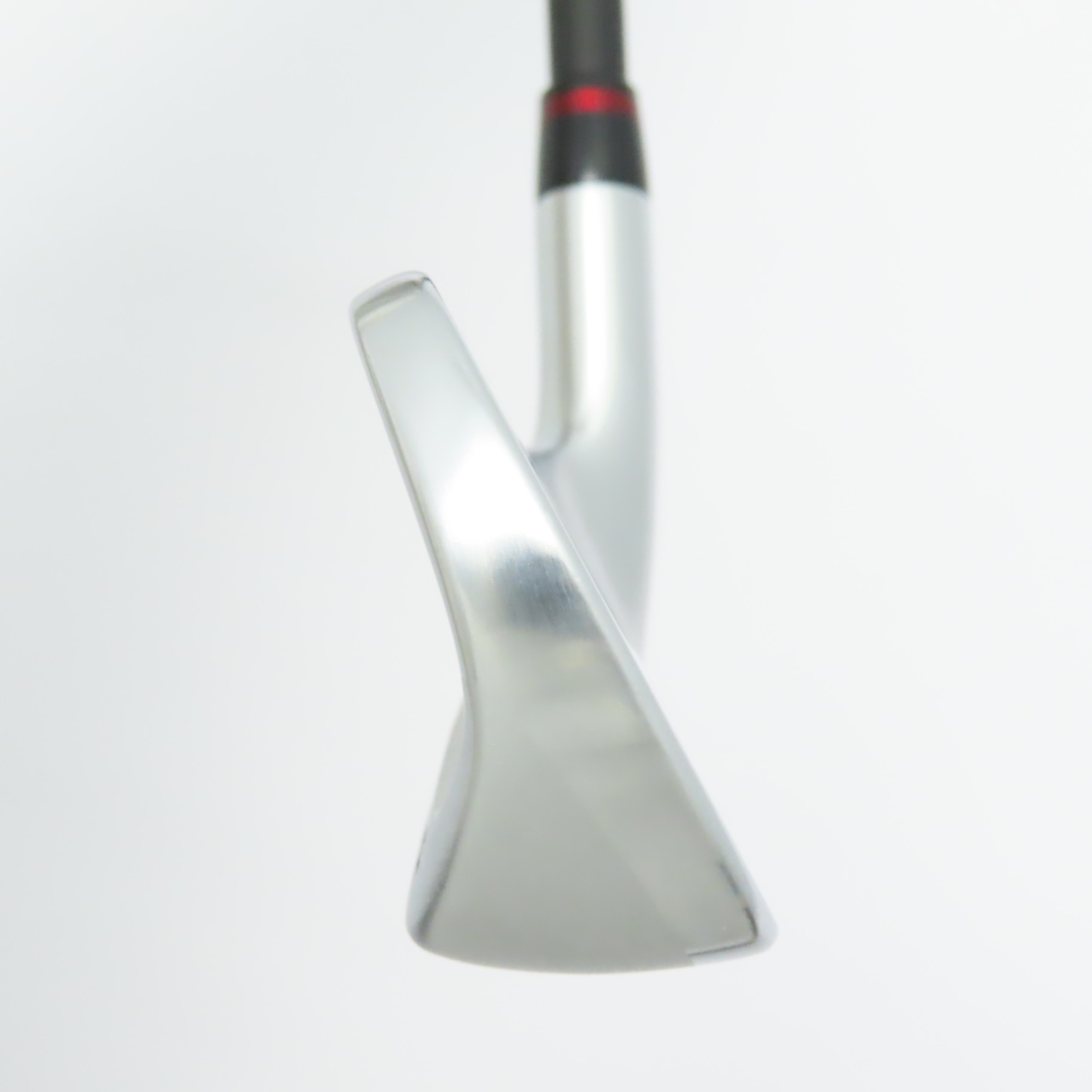 【中古ゴルフクラブ】オノフ　AKA　オノフ AKA(2024) アイアン TRAVIL IRON 75　シャフト：TRAVIL IRON 75 中古】オノフ AKA(2024) アイアン TRAVIL IRON 75 28 S C(アイアン